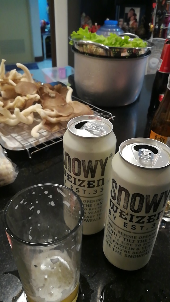 The Best Thai Beer – Snowy Weizen – C. Buddha's Hasty Musings